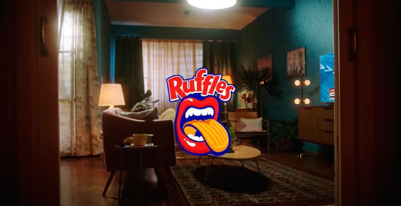 RUFFLES® Tira Onda cria campanha que explora suposto universo paralelo ...