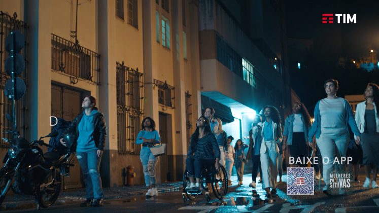 TIM estreia campanha com IZA para apresentar projeto focado em ...