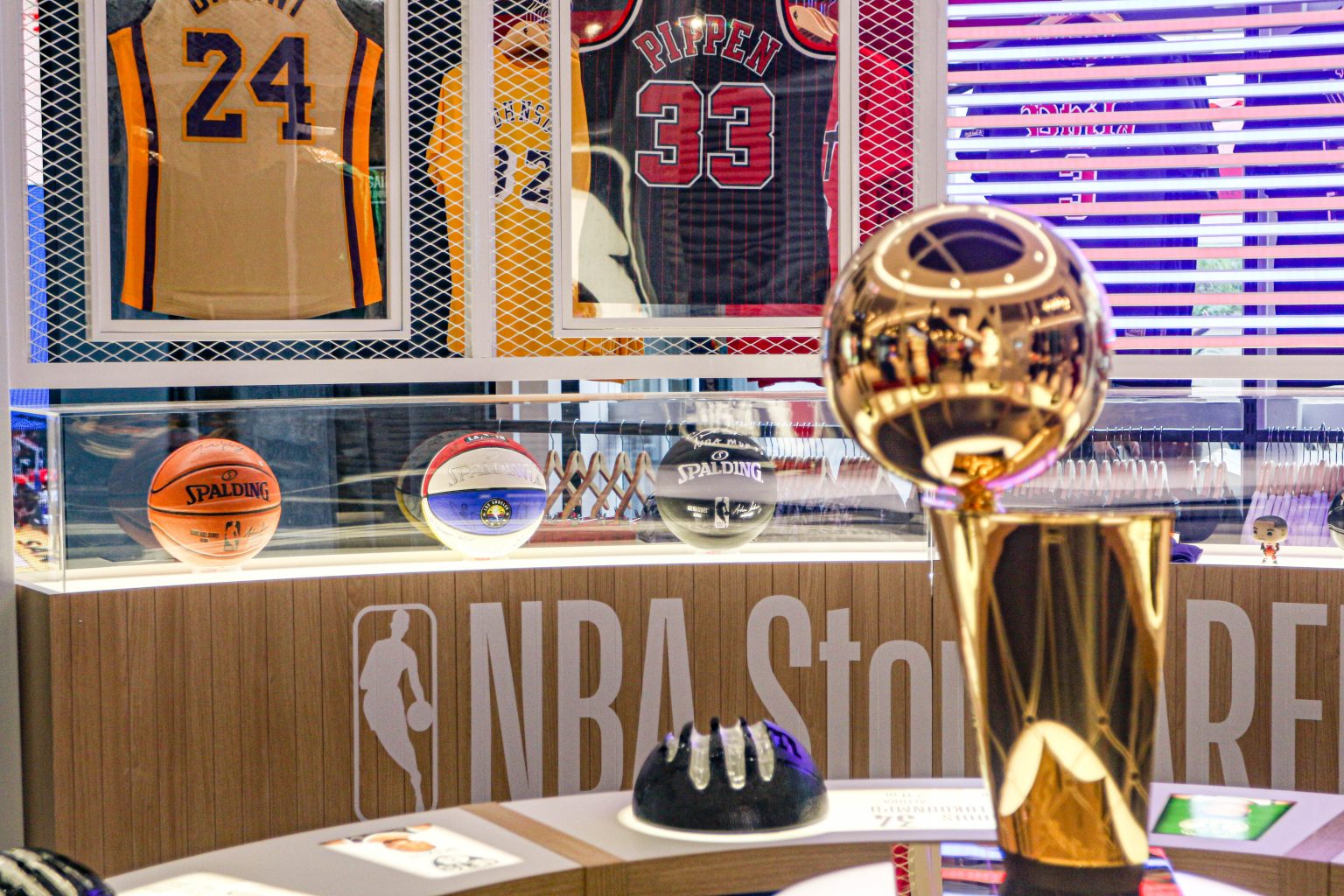 NBA anuncia expansão no varejo físico com seis novas unidades NBA Store ...