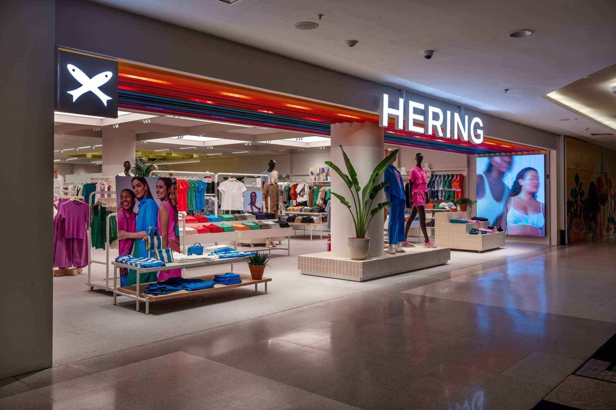 Hering inaugura sua primeira megaloja em Recife - CidadeMarketing