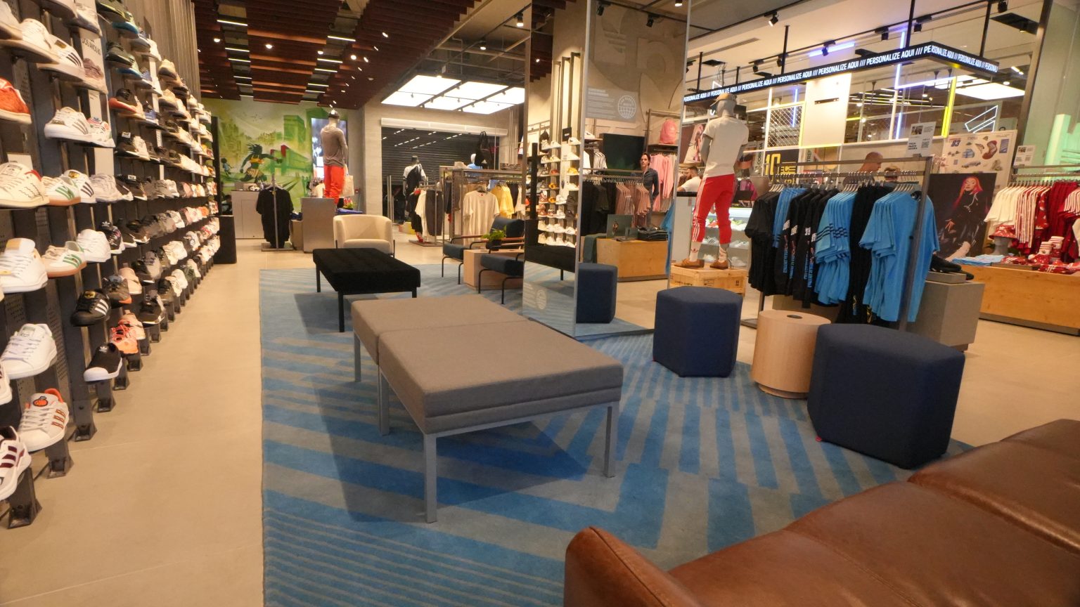 adidas inaugura loja conceito em SP com todo o portfólio da marca ...