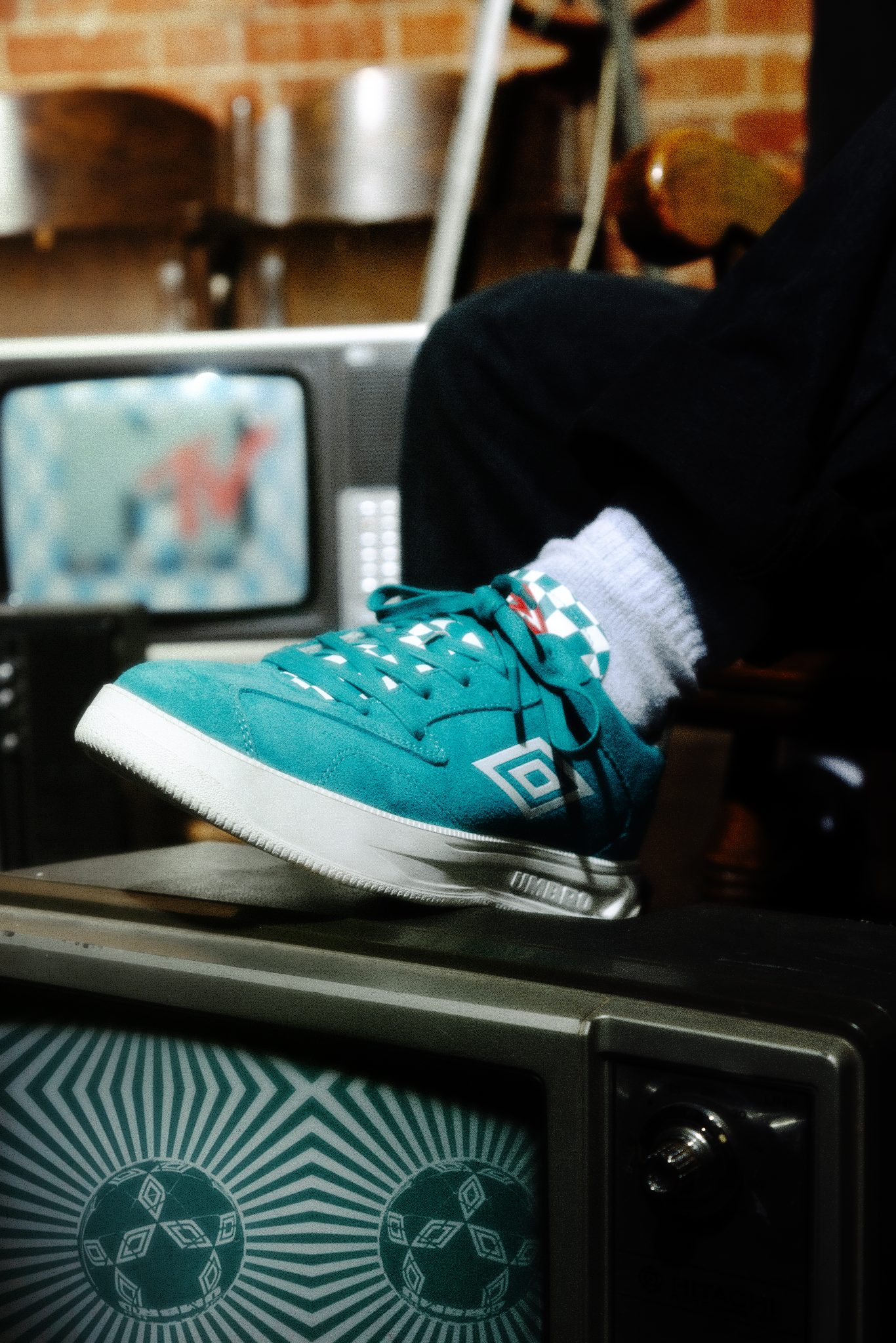 Umbro apresenta collab exclusiva com a MTV e celebra cultura pop dos ...