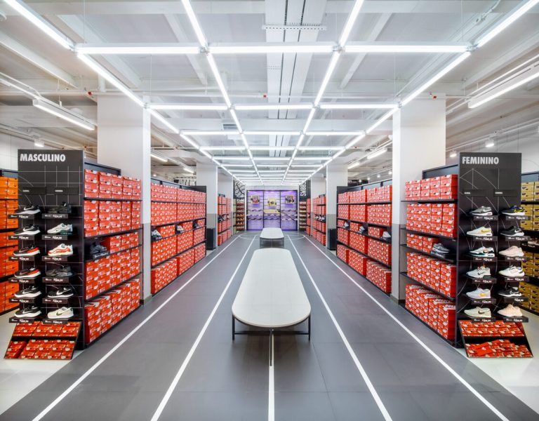 Nike inaugura sua terceira loja com conceito Unite na capital de São ...