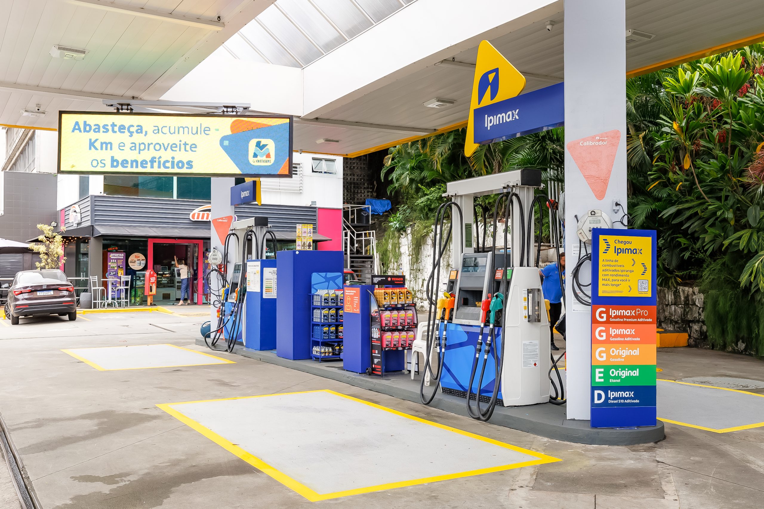 Inaugurado o primeiro Posto Ipiranga no Rio com nova identidade e ...