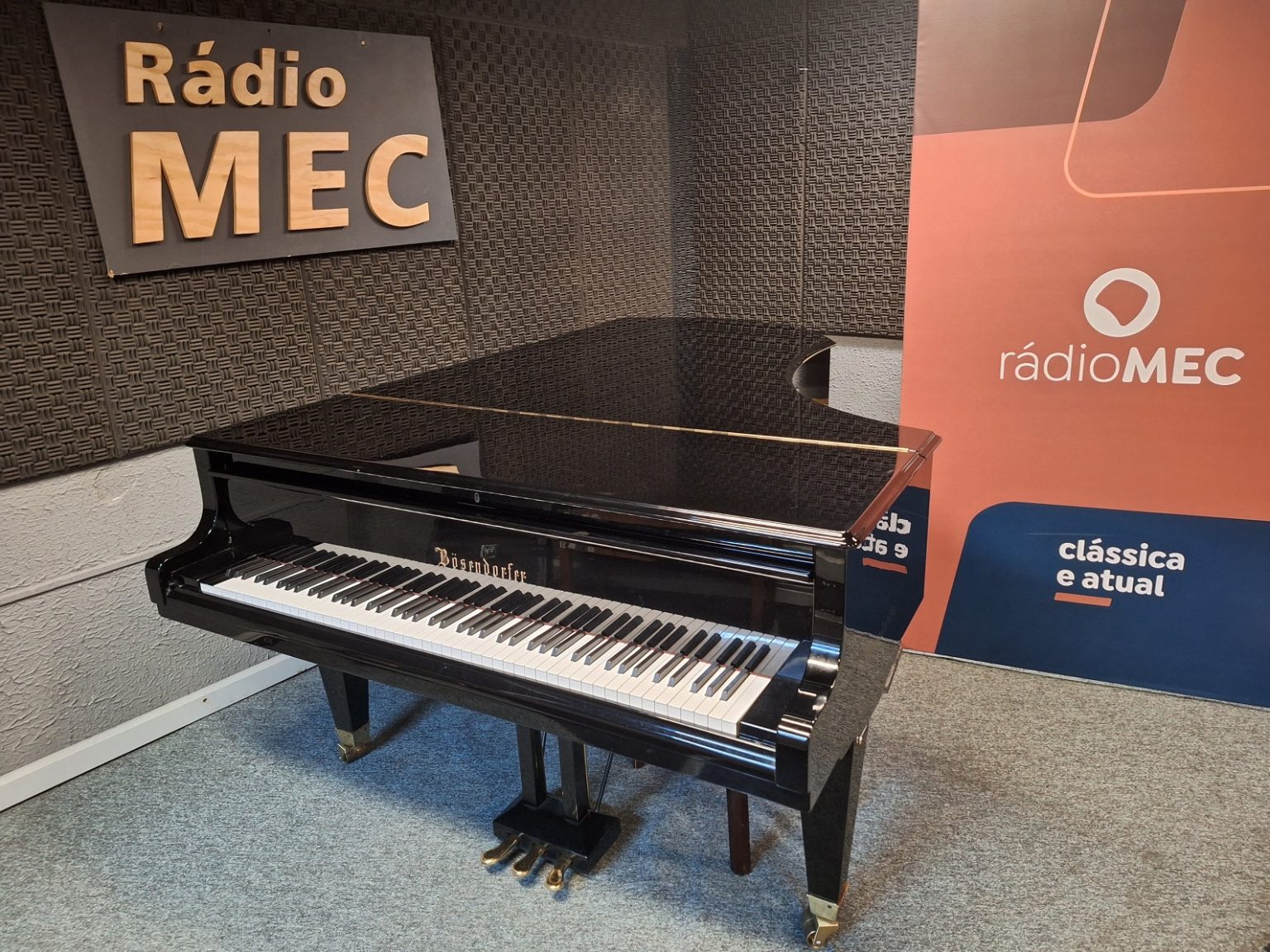 Rádio MEC celebra um século de história com 10 horas de programação ...