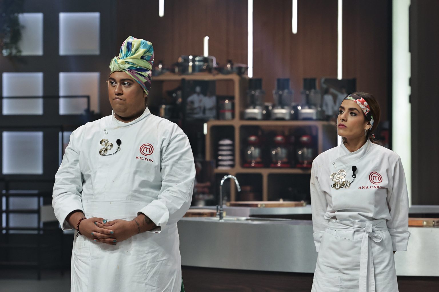 Quem será o próximo "MasterChef"? Final ao vivo entre Ana Carolina e ...